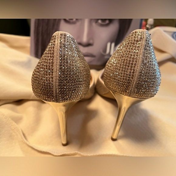 Jennifer Lopez | Shoes | Jlo Jennifer Lopez Gold Metallic Rhinestone ...